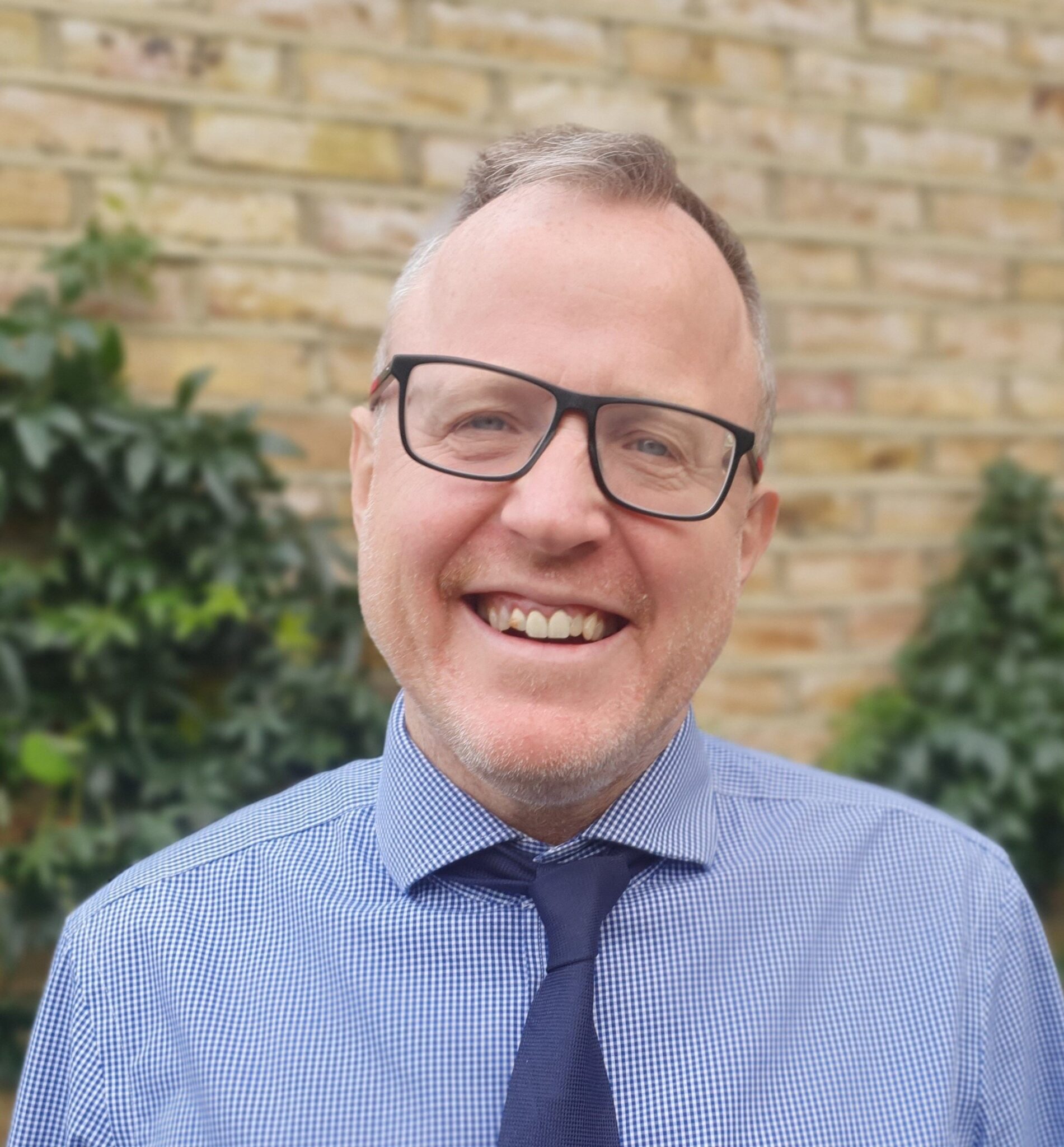 Meet our leadership team - London Ambulance Service NHS Trust