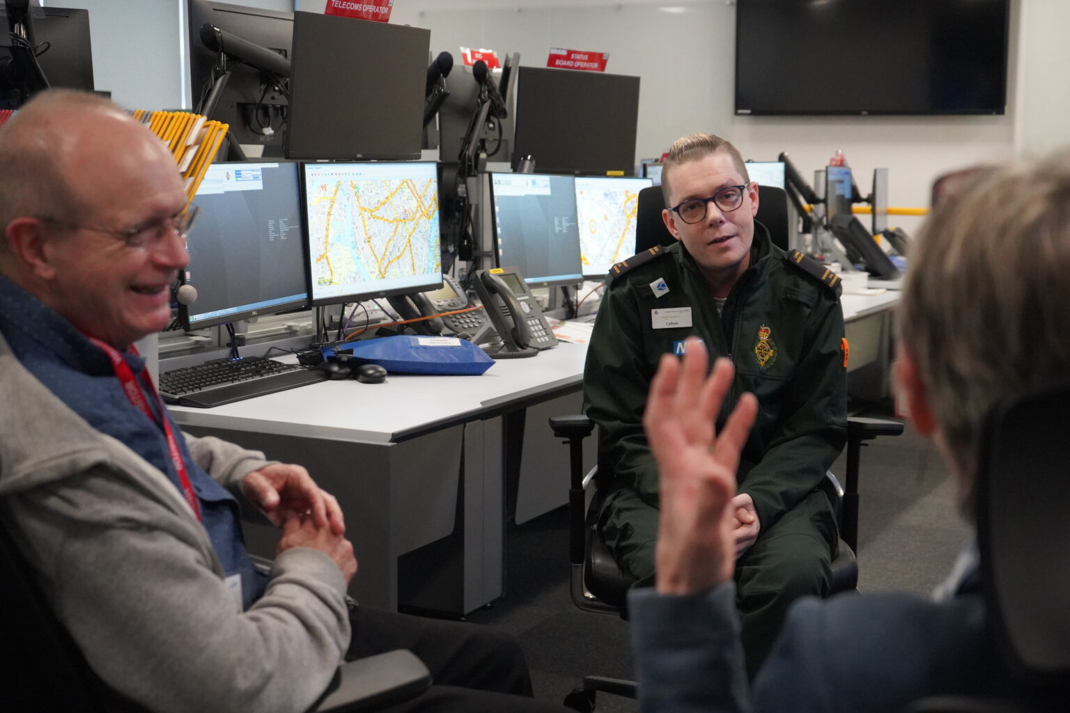 Cardiac arrest survivor meets 999 call handler who talked his partner ...