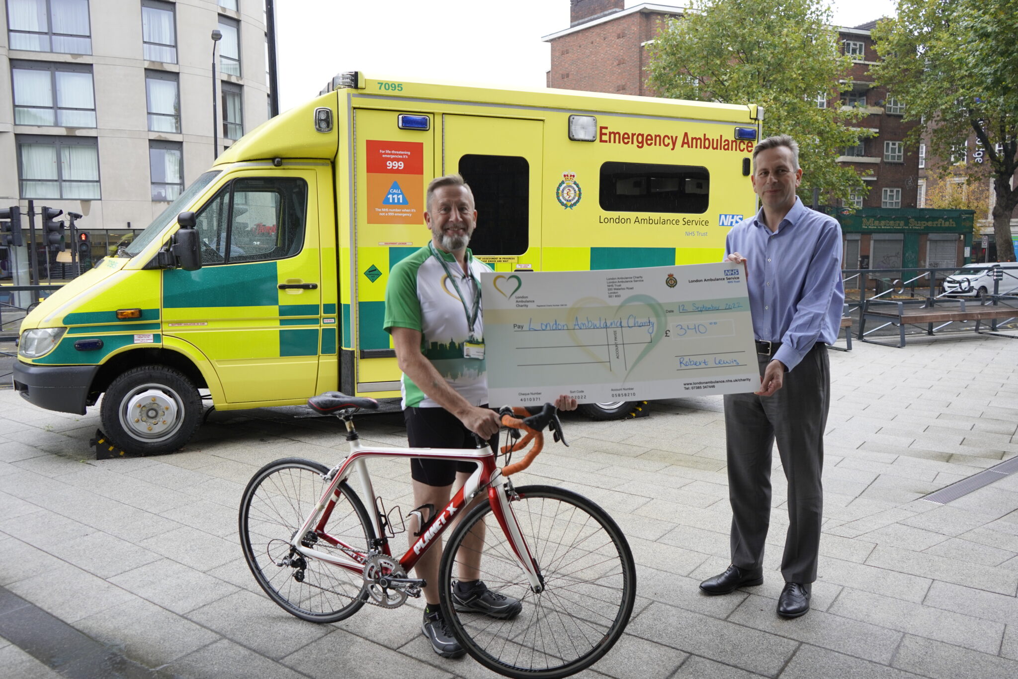 Supporting the family in green: medic cycles 150 miles for terminally ...
