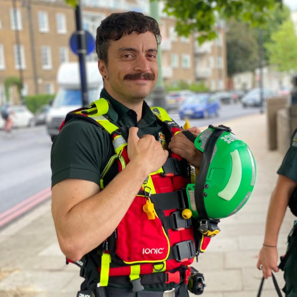 Paramedic goes to great lengths to get his dream job at London ...
