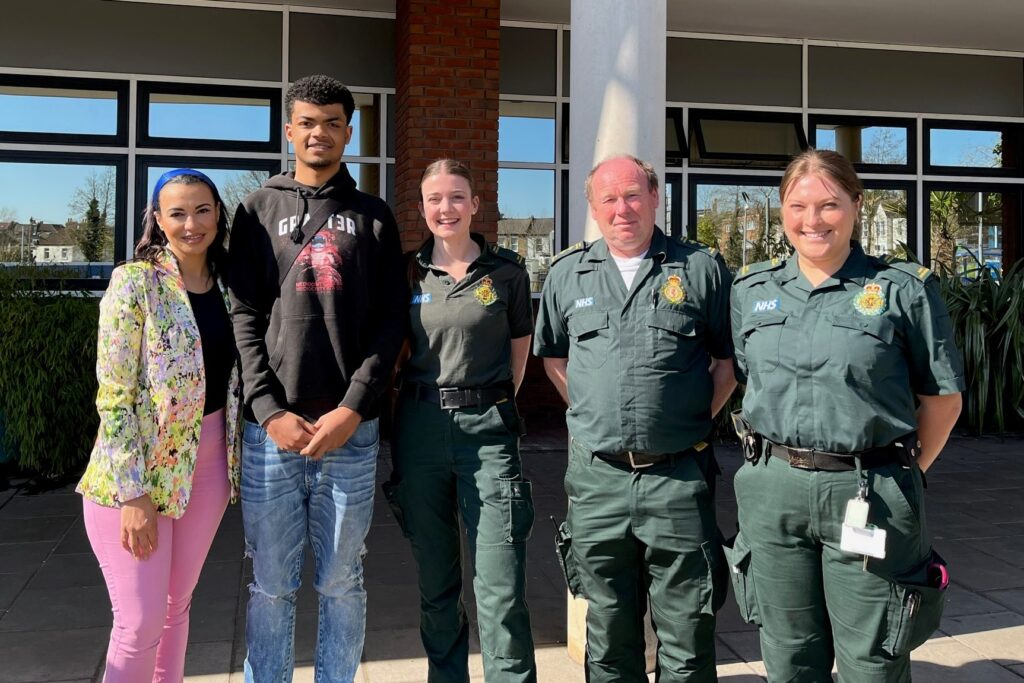 Teenager who suffered cardiac arrest reunited with heroes who saved his ...