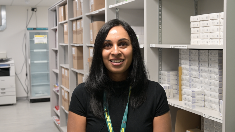 Chief Pharmacist wins top award for transforming pharmaceutical services - London Ambulance ...