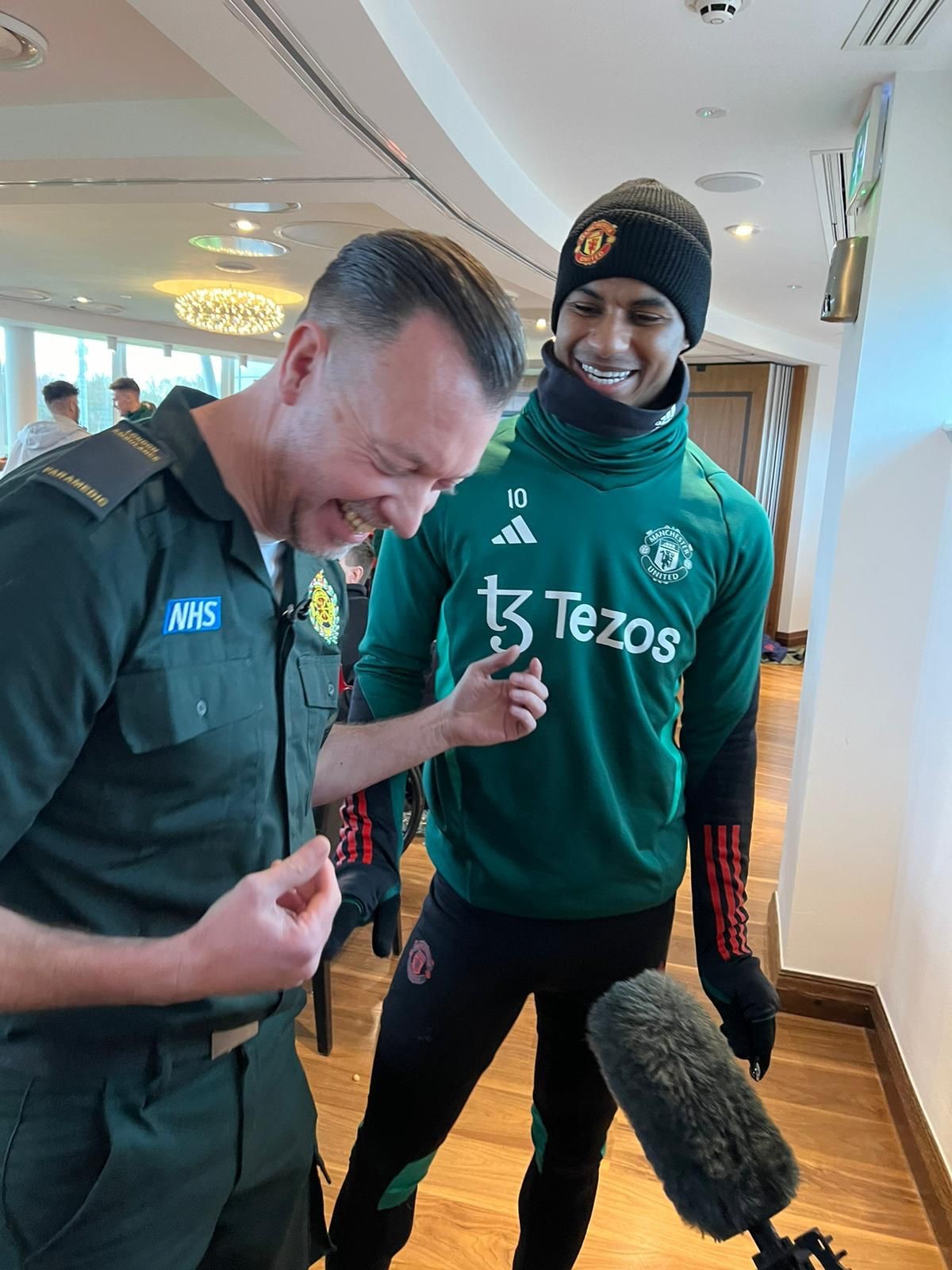 Selfless paramedic left speechless after Christmas surprise - London ...