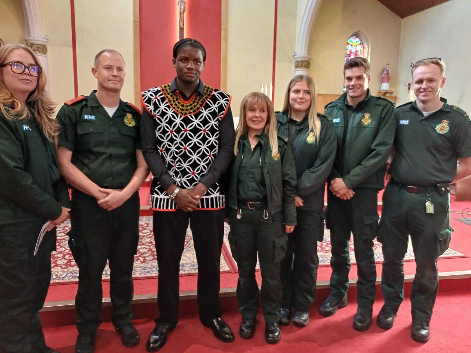 18-year-old who suffered cardiac arrest on bus thanks paramedics at ...